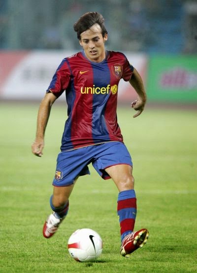 Should Barcelona sign David Silva or Ander Herrera? | BarcaBlog